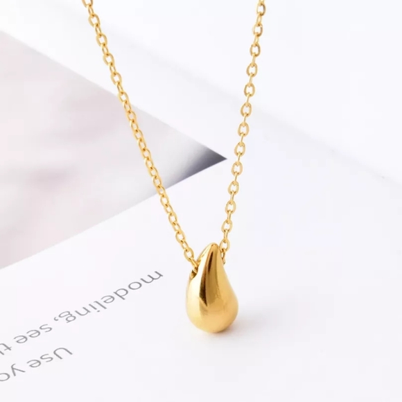 Boutique | Jewelry | New Water Drop Necklace 8k Yellow Gold | Poshmark